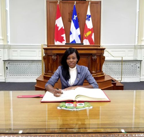 MARTINE MUSAU MUELE : PREMIÈRE FEMME NOIRE NOMMÉE PRÉSIDENTE DU CONSEIL ...